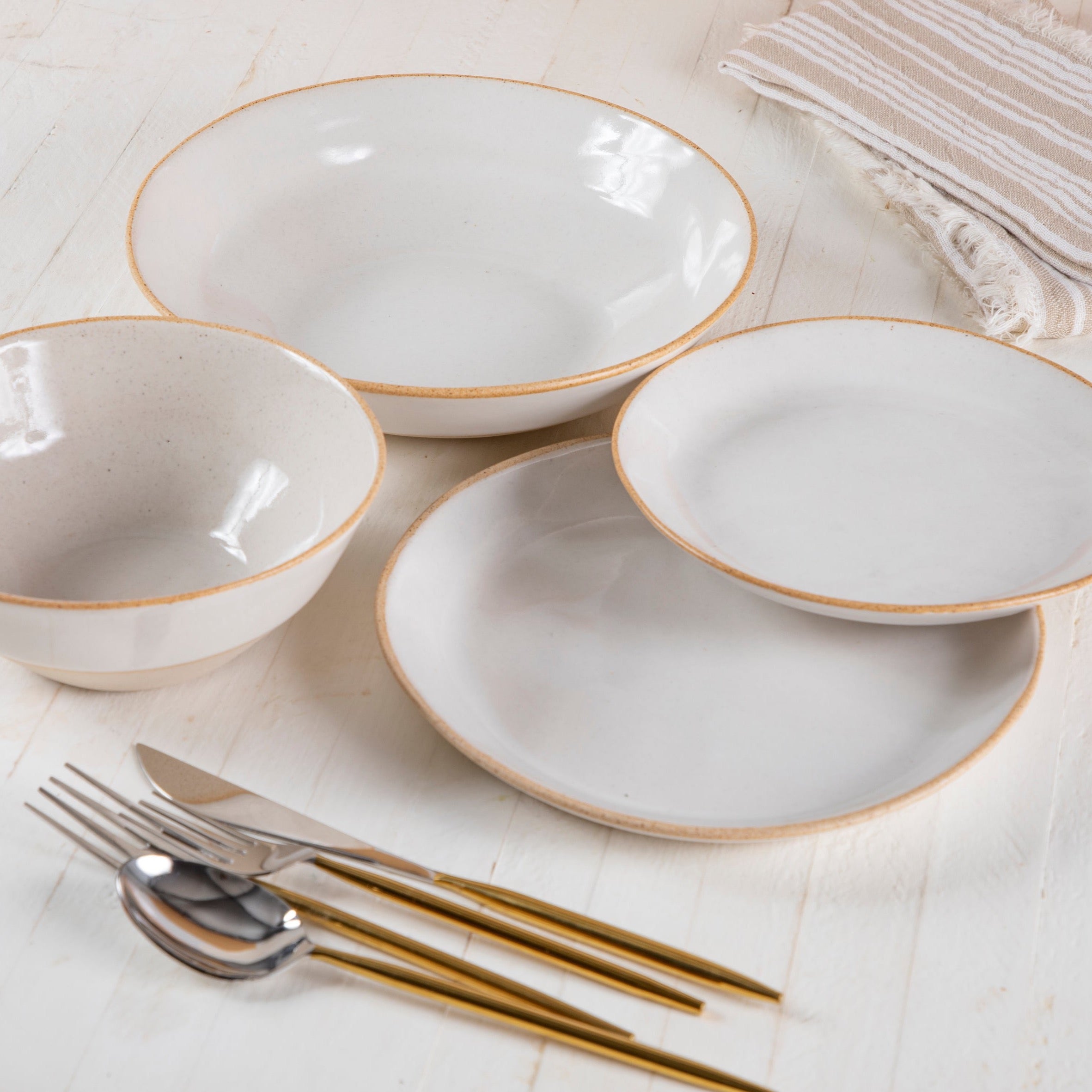 Lunas Collection – Be Home