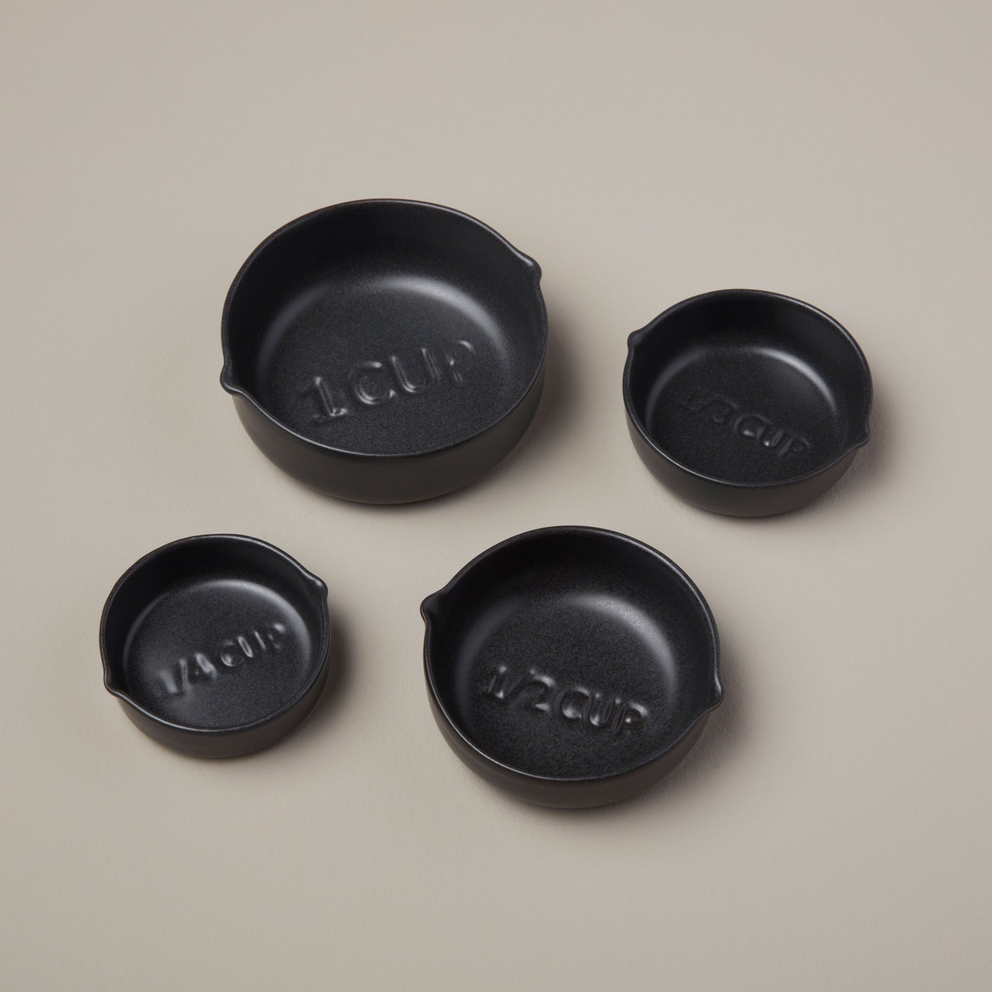 Brampton Stoneware Measuring Cups, Black – Be Home