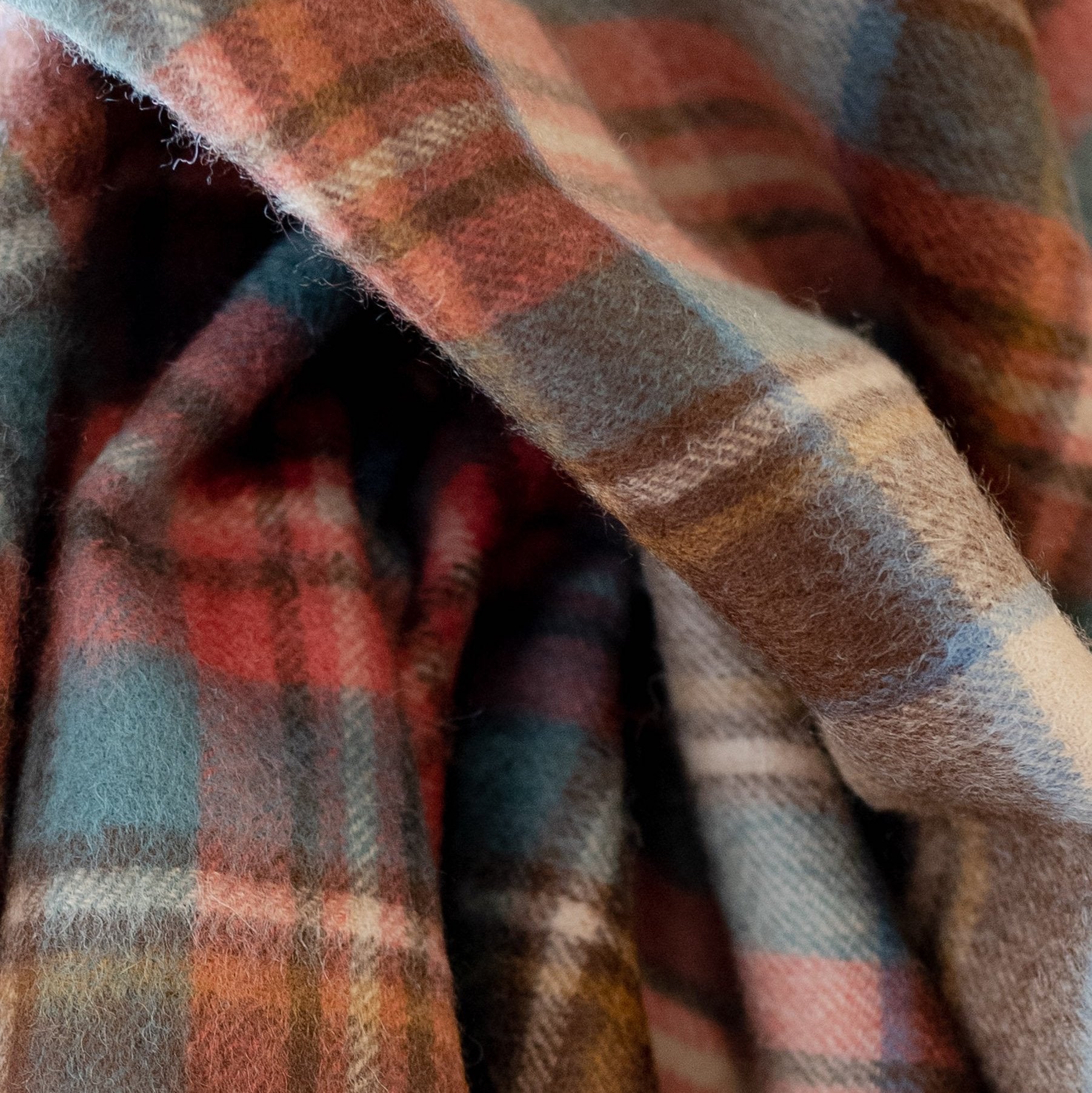 Lambswool Blanket in Stewart Dress Antique Tartan – Be Home